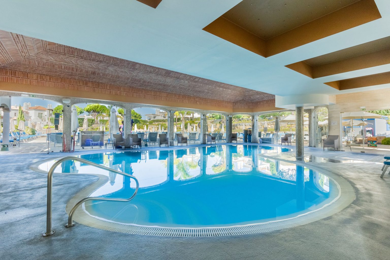 Dunas Douradas Beach Club – Five Star Resort Algarve